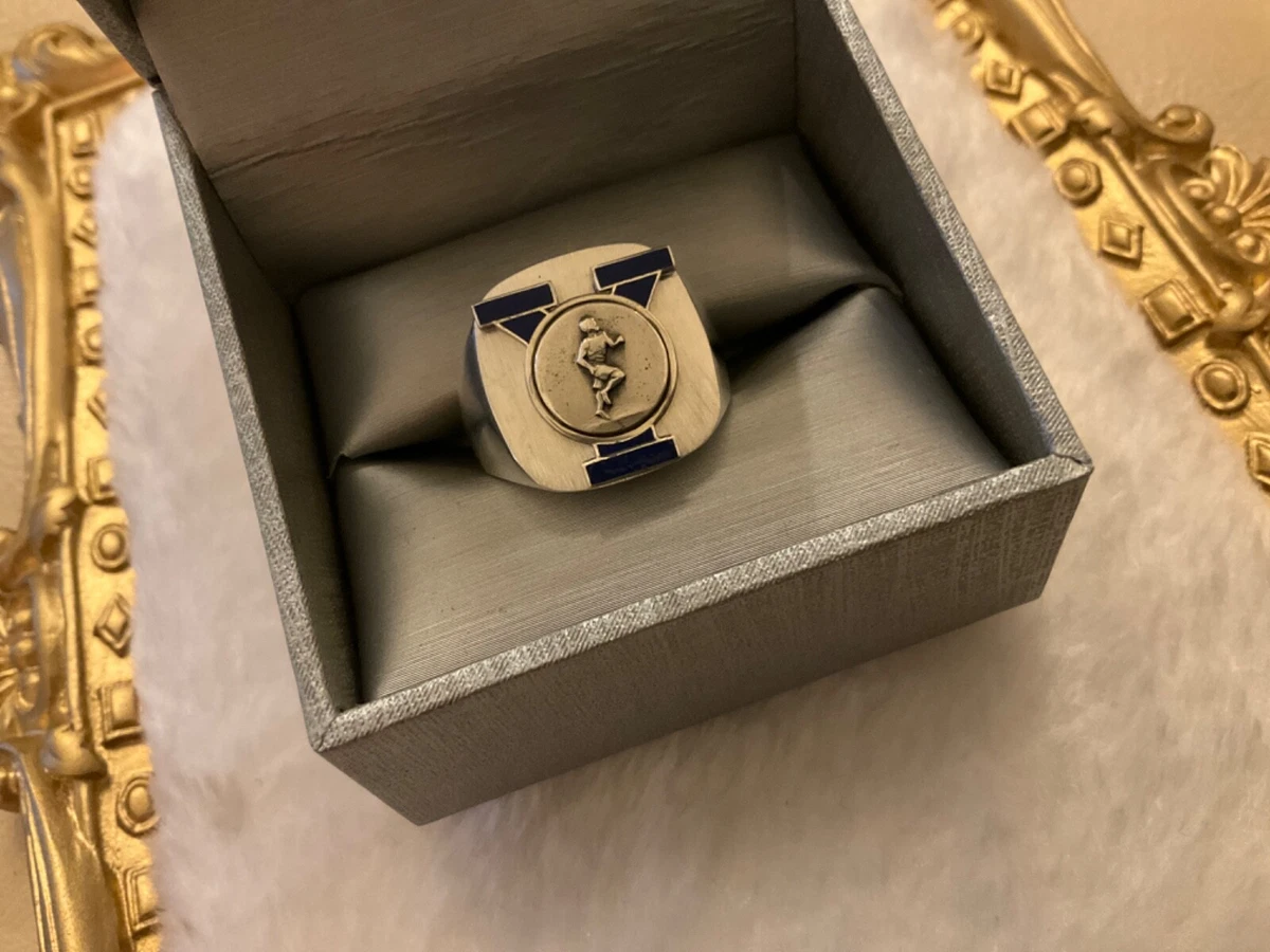 Yale University Ring