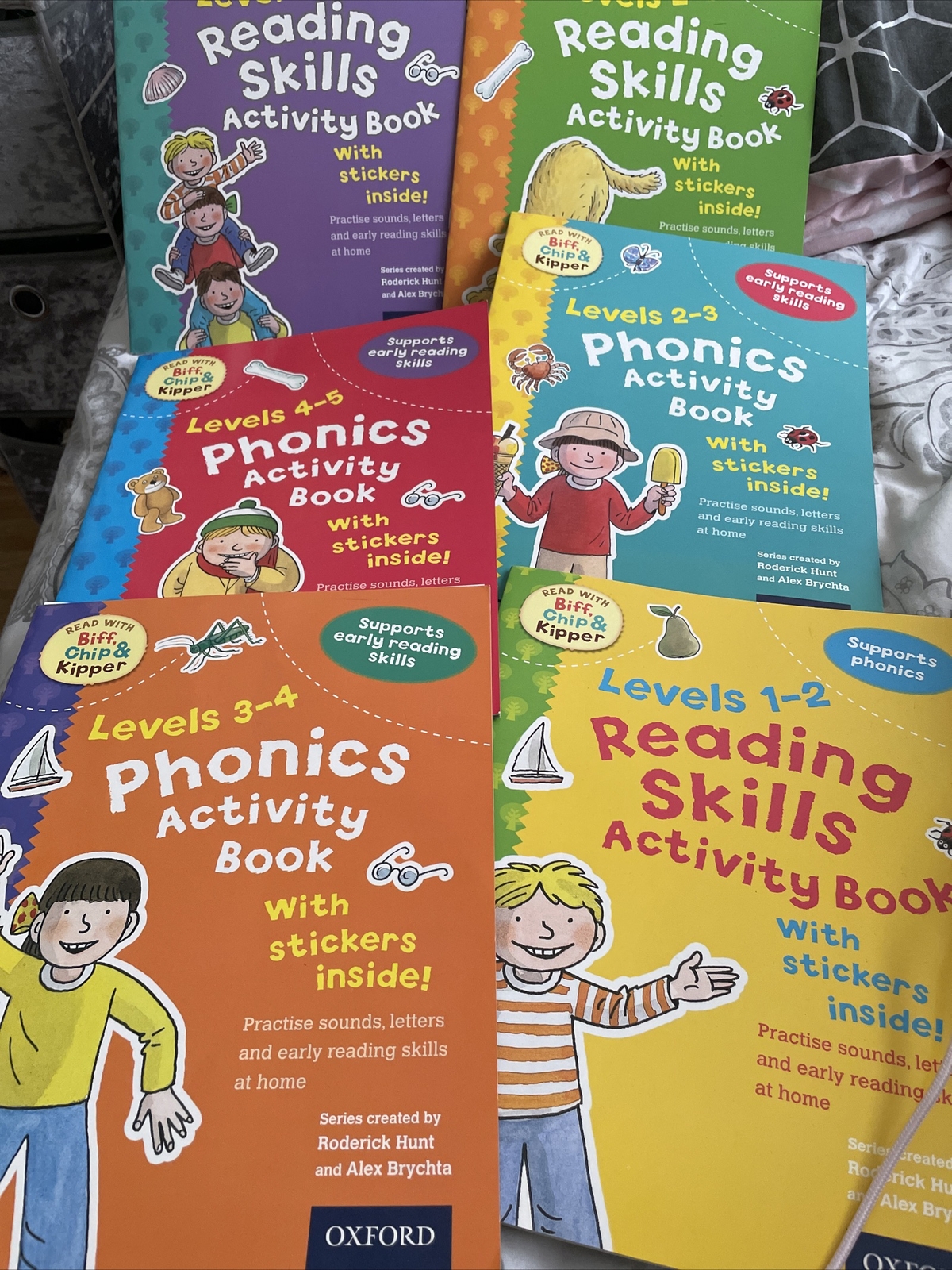 2 Ort Read With Biff Chip Kipper Activity Books Phonics & Reading ...