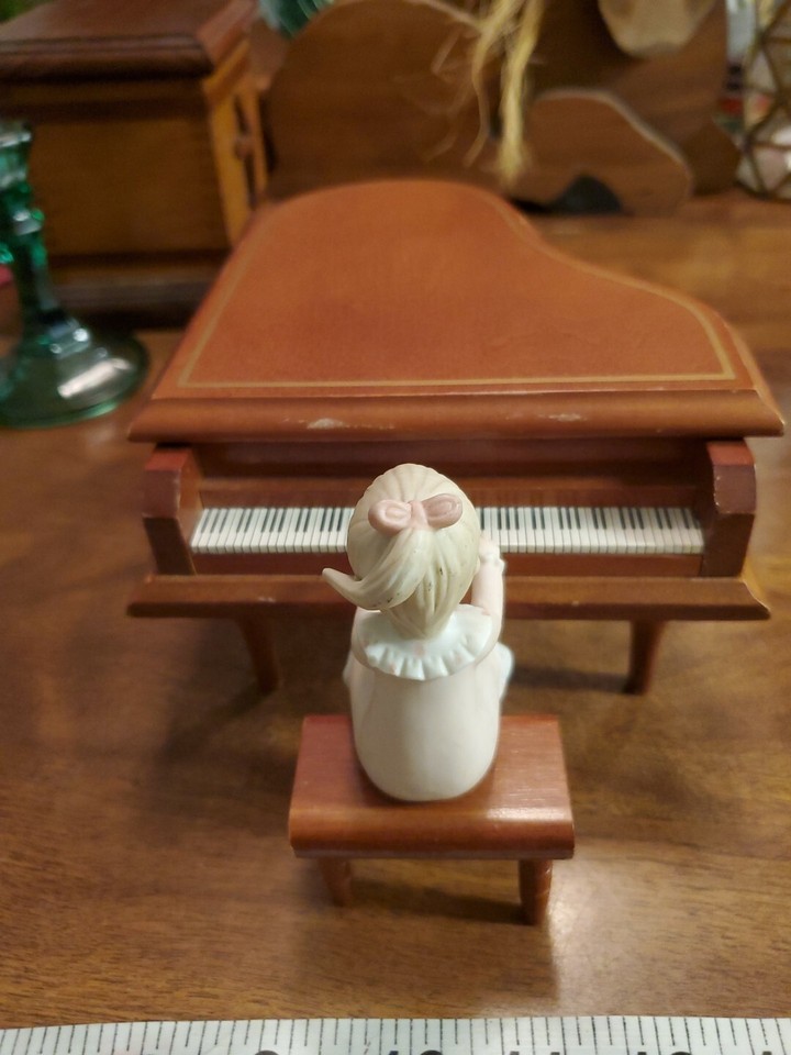 Vintage Grand Piano Lefton Wooden Music Box With Girl and Stool Plays ...