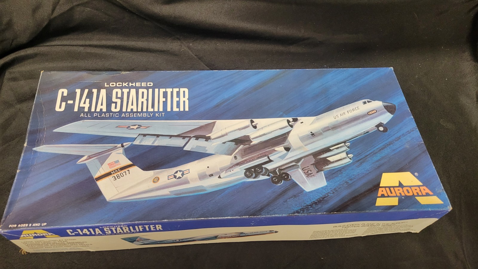 Lockheed C-141A Starlifter AURORA model kit 1969 USAF No. 376 | eBay