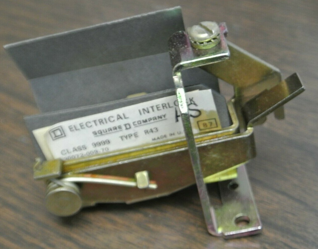 SQUARE D 9999 R43 ELECTRICAL INTERLOCK / SINGLE POLE / 9422 60A / NEW ...