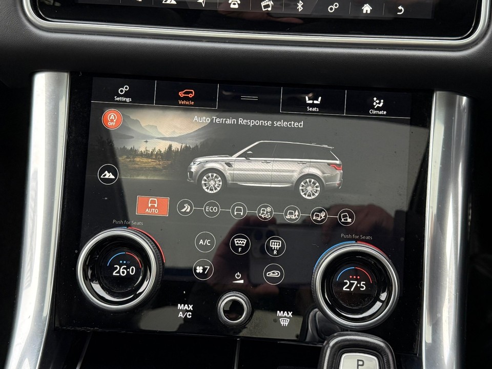Land Rover Range Rover Sport 3.0 SD V6 Autobiography Dynamic Auto 4WD ...
