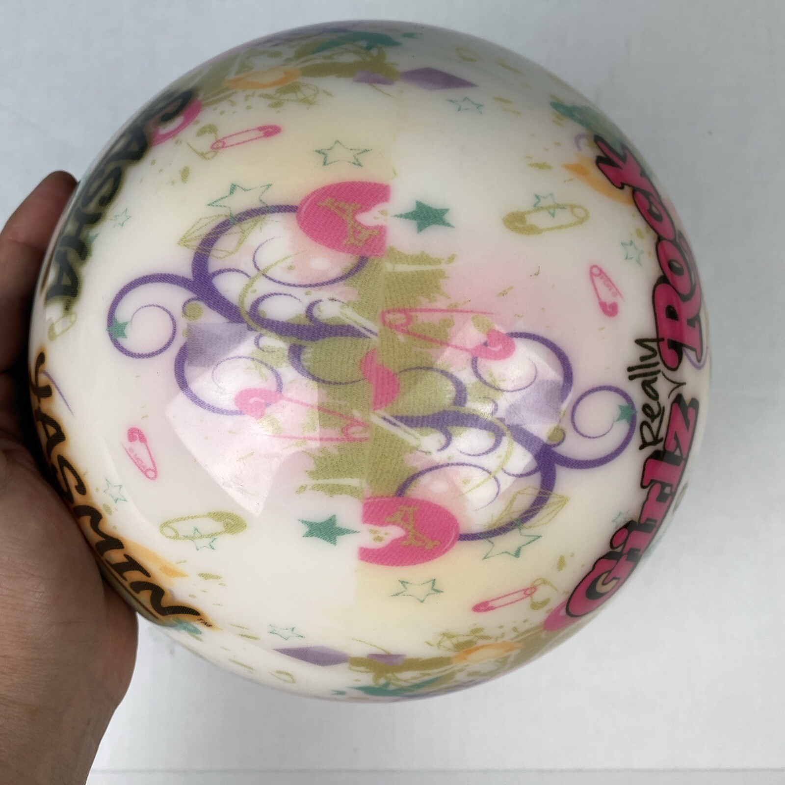 Brunswick Bratz MGA Entertainment Bowling Ball Viz-A-Ball No Holes ...