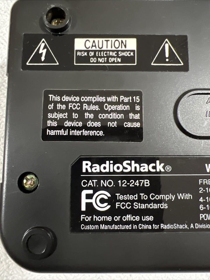 Radio Shack Weather Radio 7-Channel Digital NOAA Alert System 12-247B ...