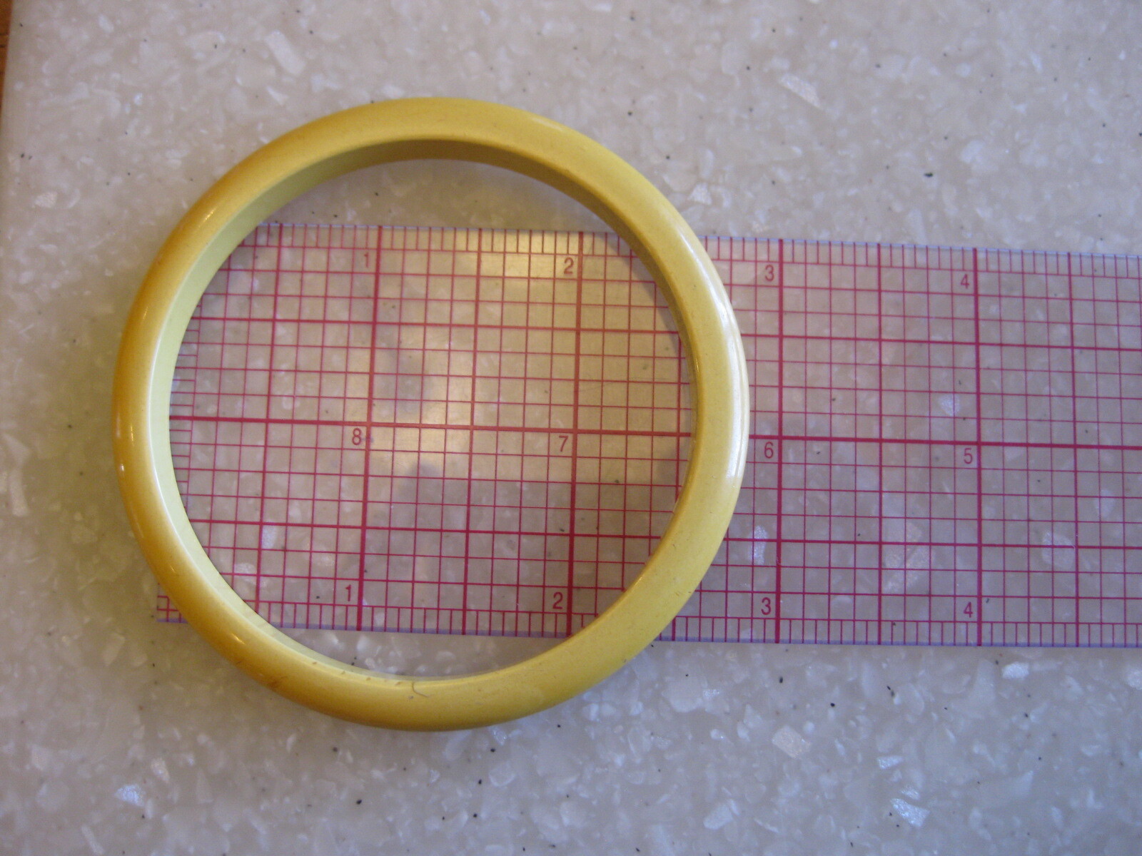 Slim and Smooth Ivory Bakelite Bangle Bracelet - Gem