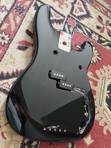 Fender Precision MIM Standard body black (from Roger Waters signature ...