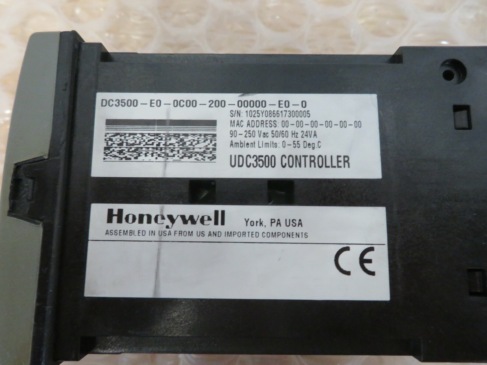 Honeywell UDC3500 Temperature Controller DC3500-E0-0C00-200-00000-E0-0 ...