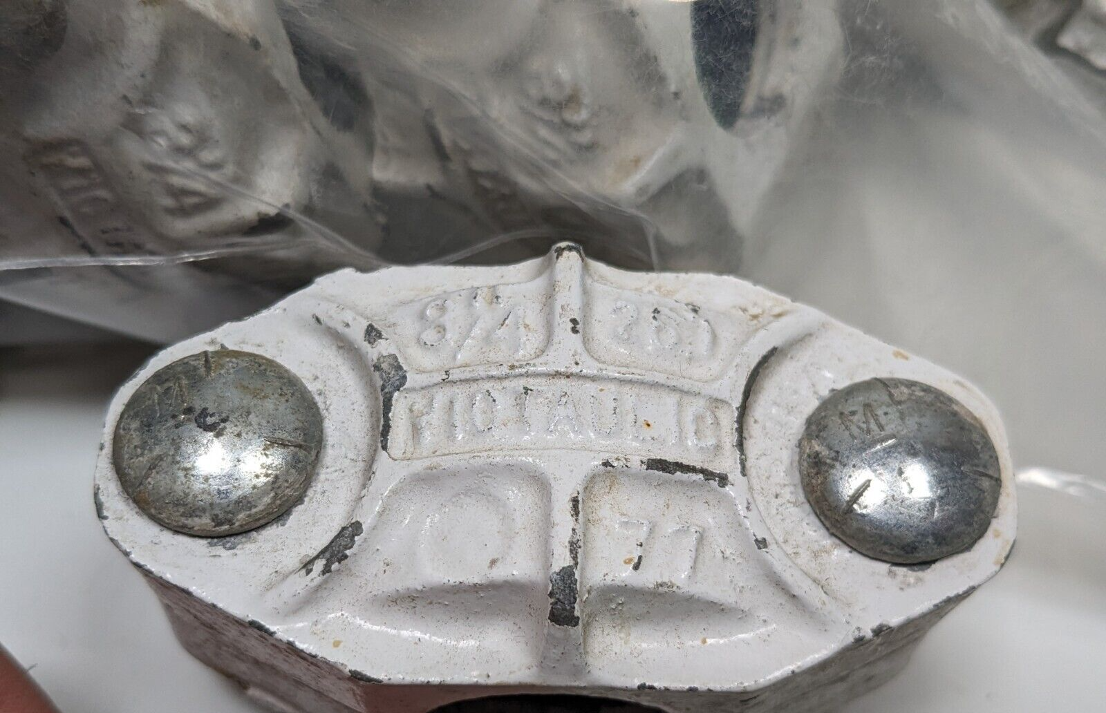 Lot of 13 VICTAULIC STYLE# 77 - 3/4" Flexible Coupling for Pipe ...