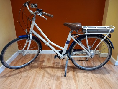 *SALE* PENDLETON SOMERBY LADIES BIKE. EXCELLENT CONDITION. ALL WORKING ...