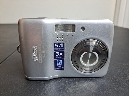 Nikon Coolpix L3 5.1MP Digital Camera Silver Handheld 3x Zoom Tested | eBay