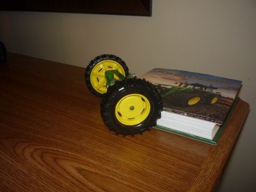 Parts Custom Replacement John Deere 4960 FWA Front Axle w/Wheels 1/16 ...