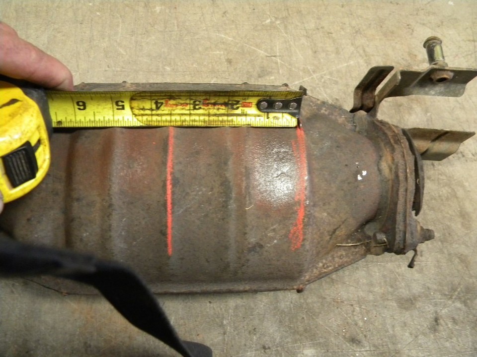 Factory Scrap catalytic converter sold for scrap platinum Palladium has ...