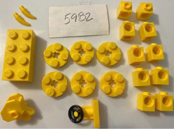 Genuine LEGO Space Police 3 SMASH 'N' GRAB Set 5982 Comp. w ...