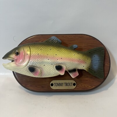 Novelties & Gifts - Wall Singing Fish