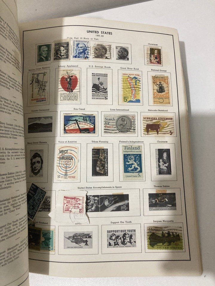 rare 1971 HARRIS FREEDOM II STAMP ALBUM US postage Book With Many Old ...