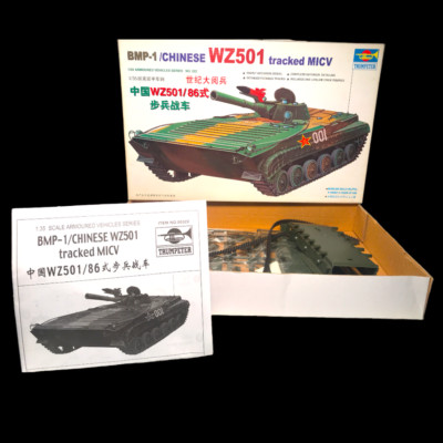 1999 Trumpeter 00322 BPM-1/Chinese WZ501 Tracked MICV Vehicle 1/35 ...