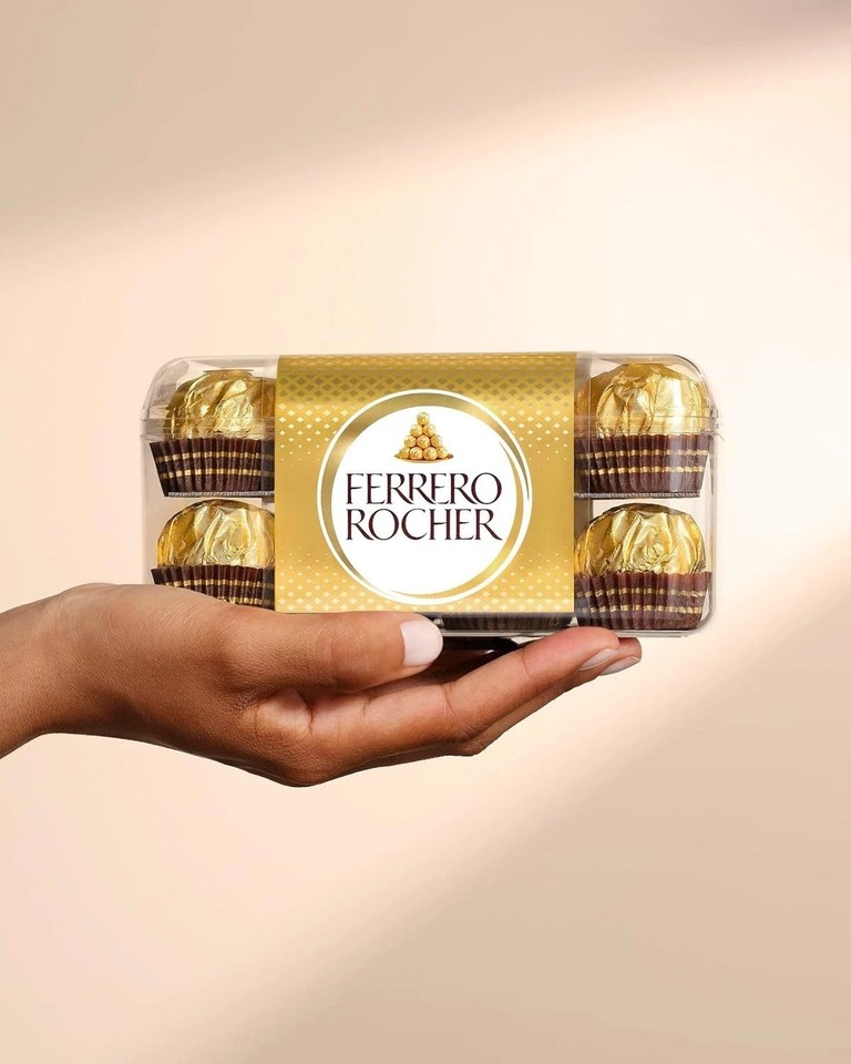 Ferrero Rocher Milk Chocolate Hazelnut Gift Box x2 (32 Pieces) FREE ...