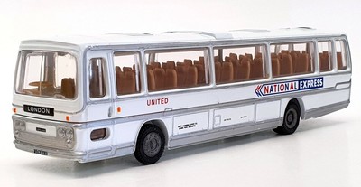 EFE 1/76 Scale Model Bus 15702DL - Deluxe Plaxton Coach - National ...