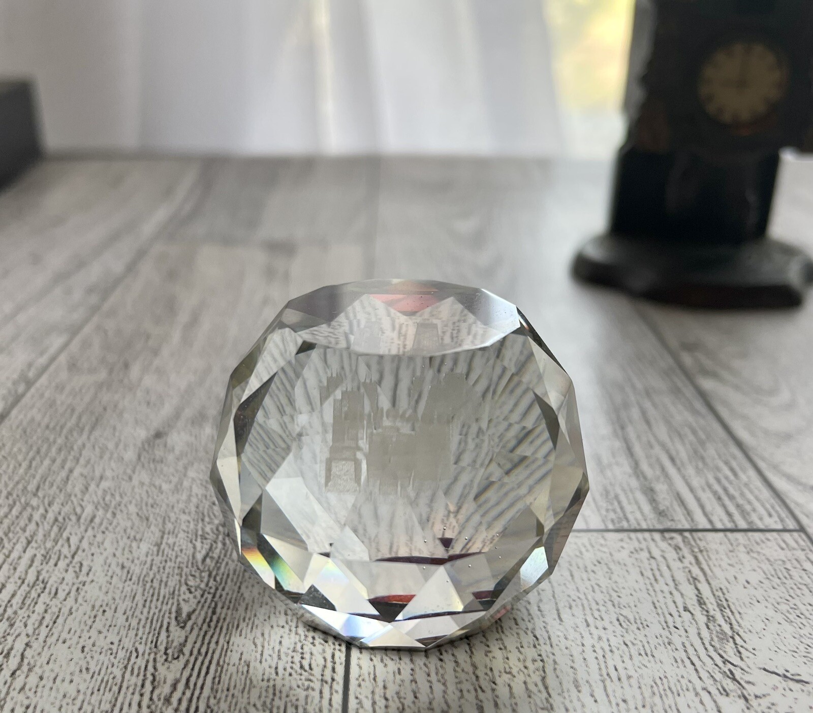 ETCHED CUT CRYSTAL CHICAGO PRISM PAPERWEIGHT/SMALL DECOR W/TOWERS ...