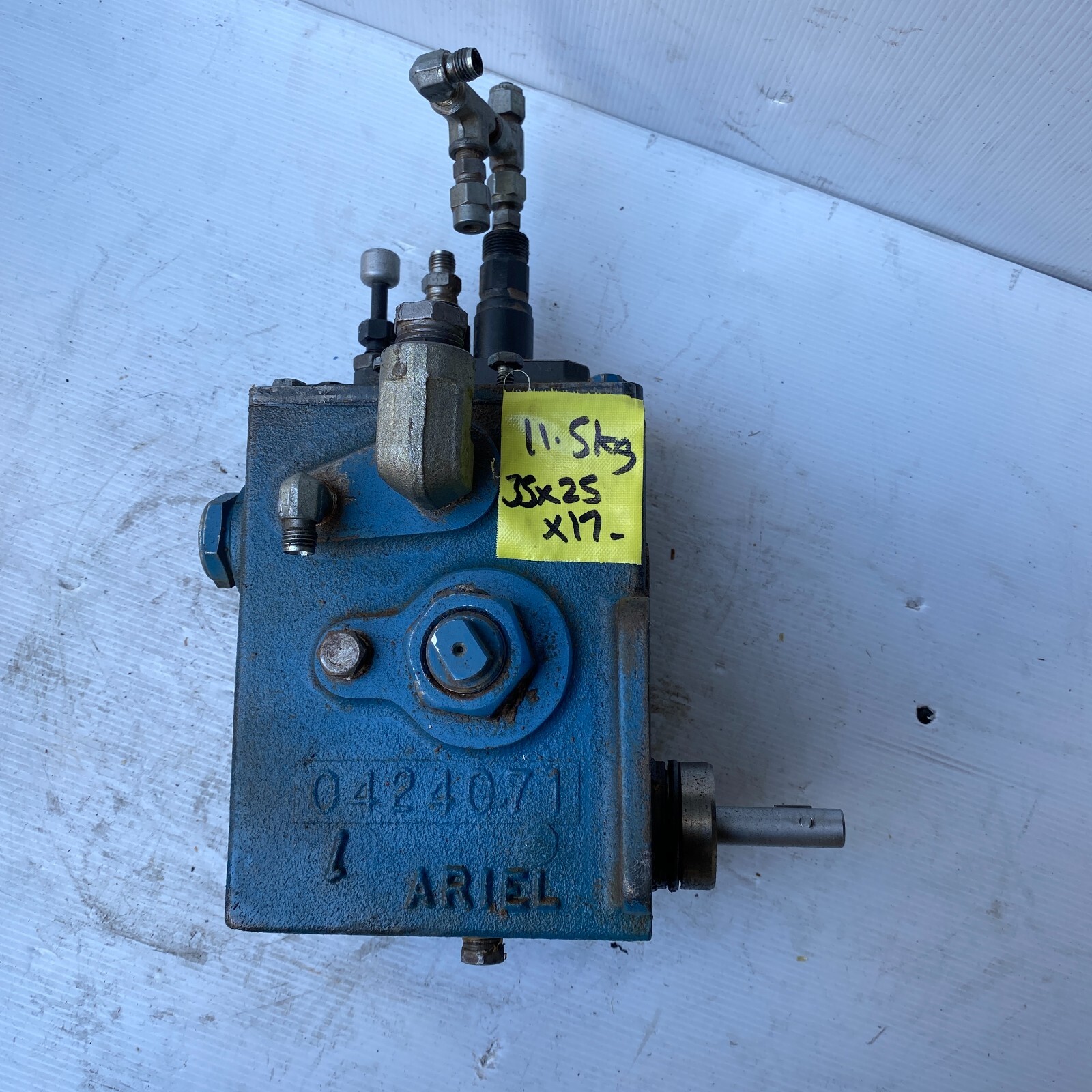 Ariel A-18527 FORCE FEED LUBRICATOR OIL PUMP 3/8" FOR COMPRESSOR Series ...