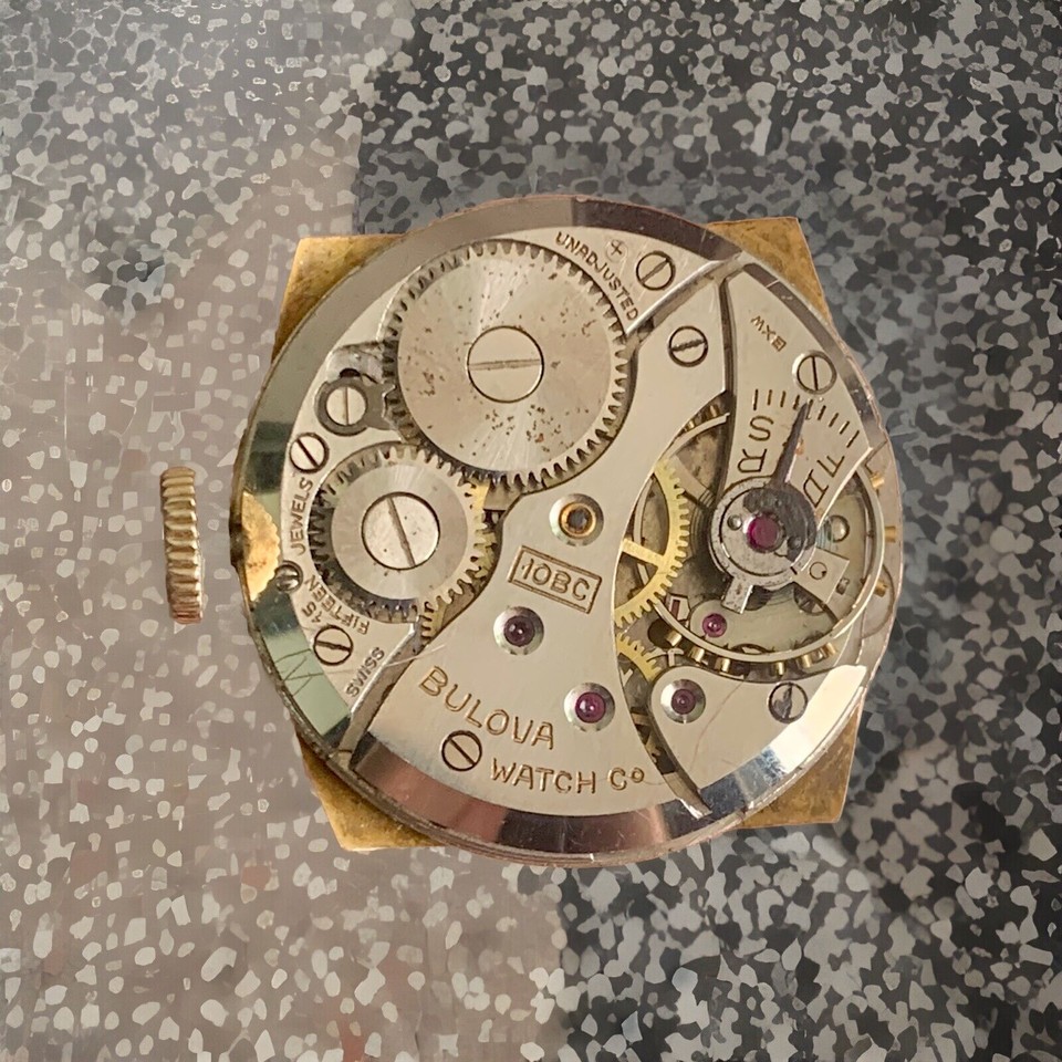 Vintage 1947 Bulova 10BC 17 jewel men's wrist watch movement with dial ...