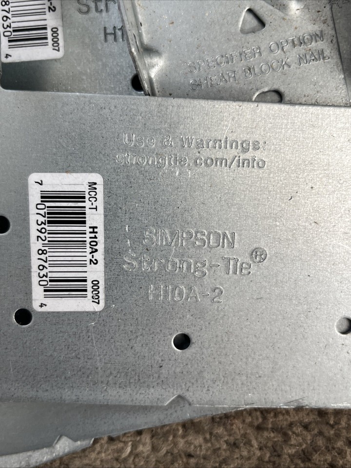 Simpson Strong-Tie H10A-2 18-Gauge Galvanized Hurricane Tie (60pk ...