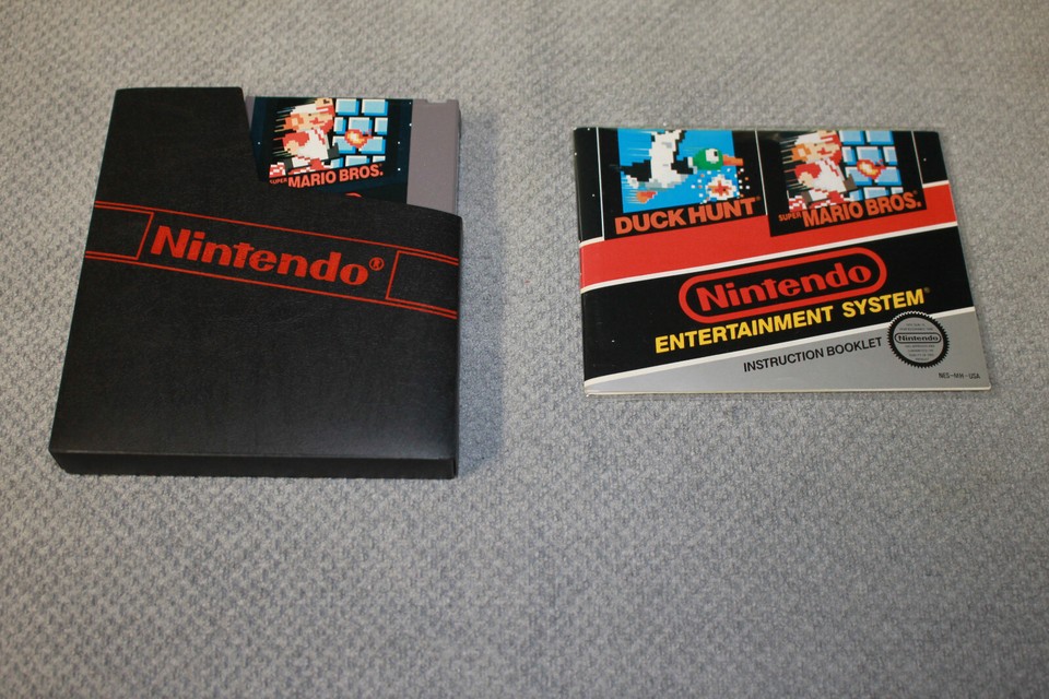 NINTENDO Action Set NES-001 Gray Zapper With Super Mario & Duck Hunt ...