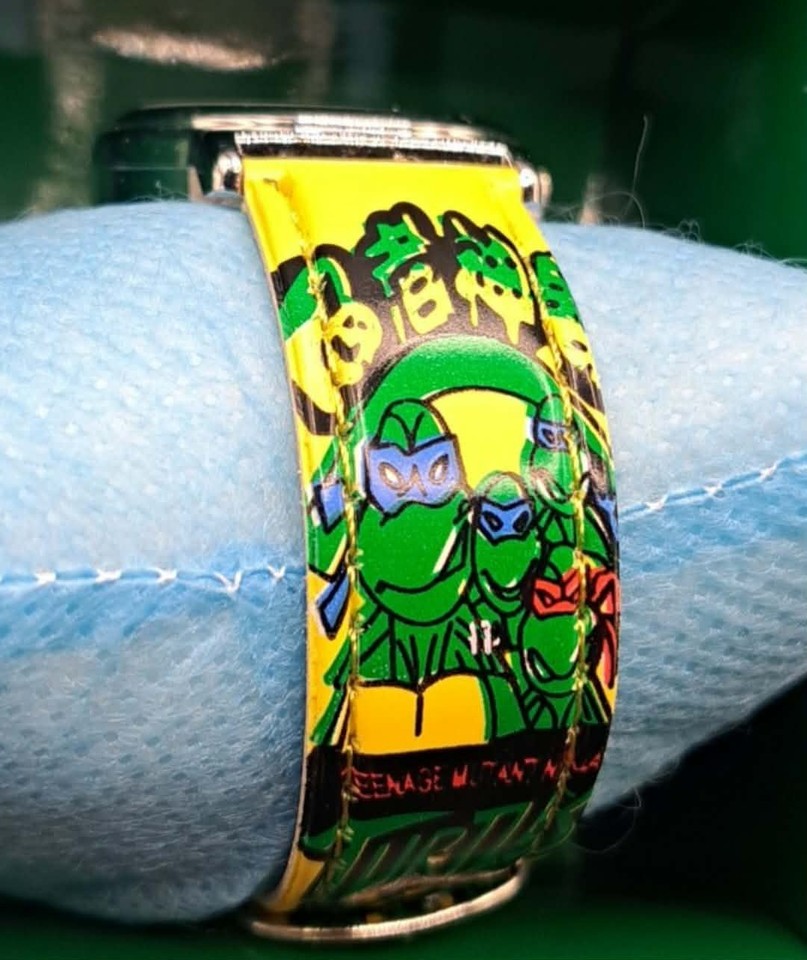 Teenage Mutant Ninja Turtles VINTAGE WRIST WATCH ~Yellow Band, Yellow ...