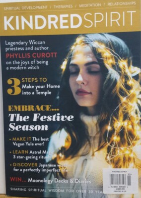 Kindred Spirit UK Nov Dec 2018 Phyllis Curott Moonology Decks FREE ...