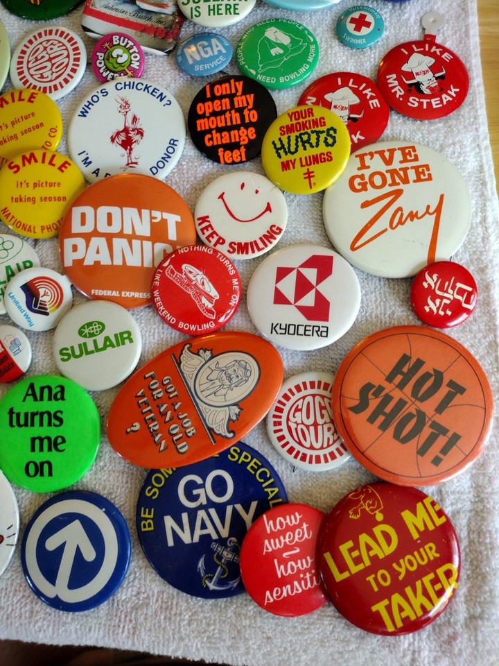 Vintage pin Back Button Lot Pins Pop Culture movies music Movies Navy ...