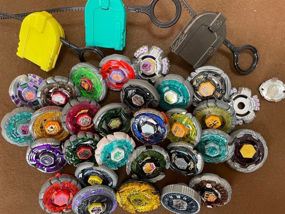Takara Tomy Beyblade Metal Fight Beystorm Lot Rare Authentic Toys Now ...