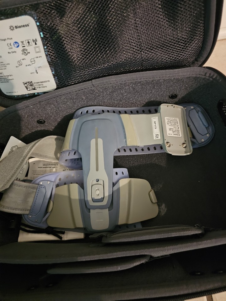 Bioness Ness L300 Plus System, Right, Model L3P-5400 w/ Case | eBay