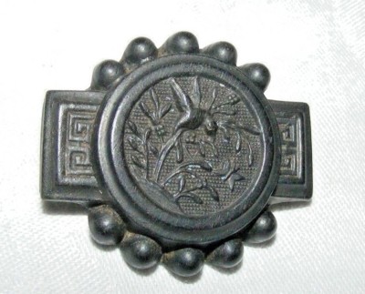 ANTIQUE VICTORIAN WHITBY JET MOURNING BROOCH PIN SECESSIONIST ...