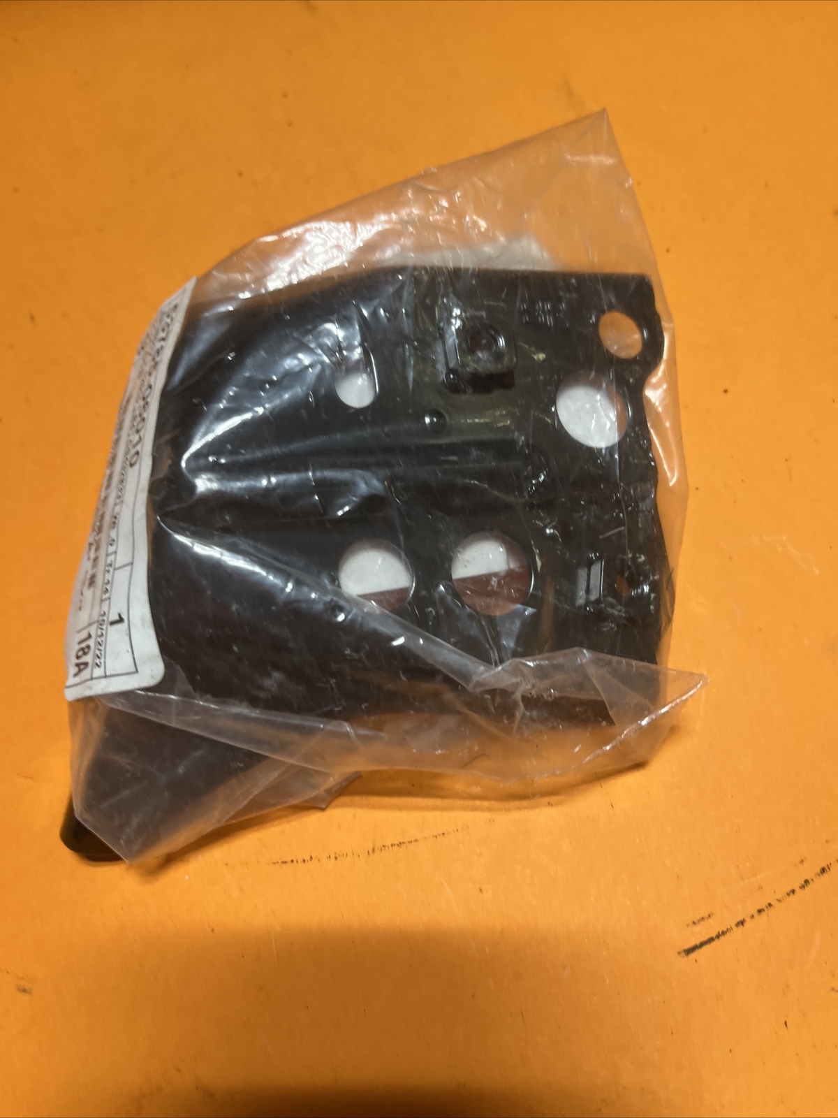 2018 2019 2020 2021 Toyota Camry Avalon Fender Gusset Bracket ...