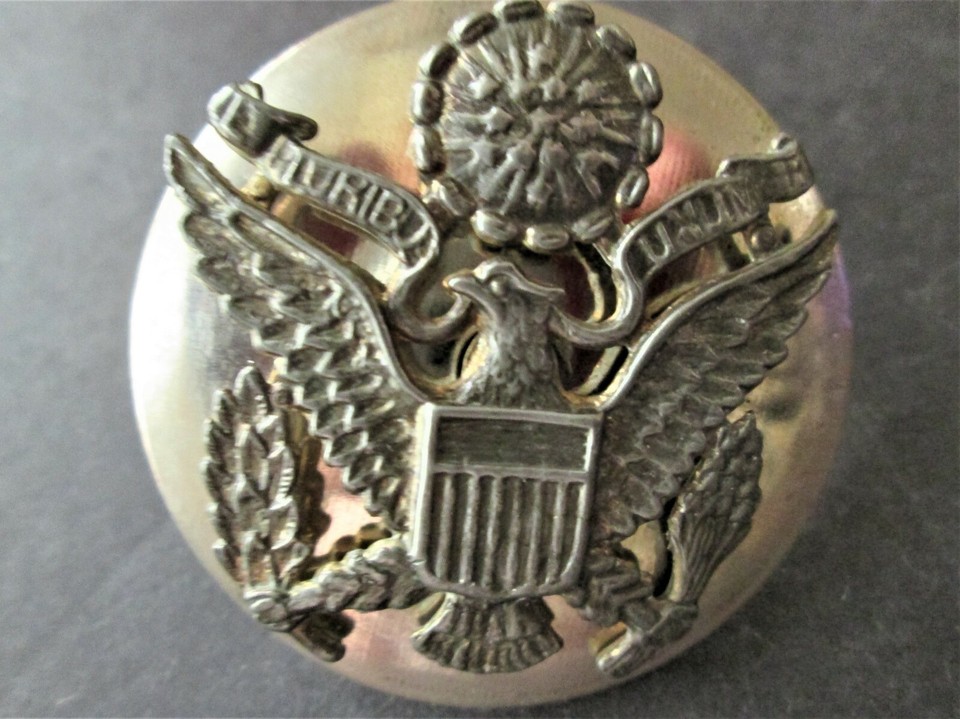 WW2 US ENLISTED MAN'S SERVICE DRESS CAP BADGE | eBay UK