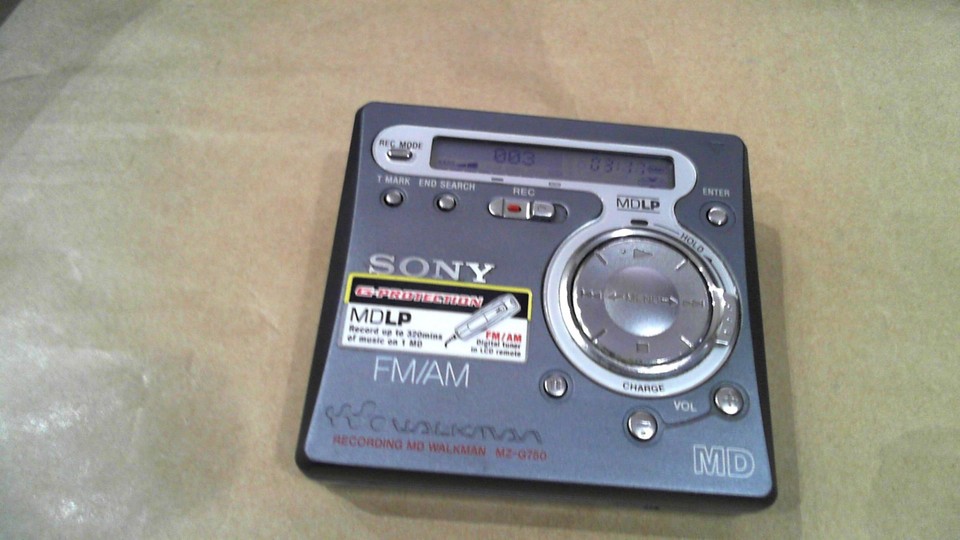Sony Walkman MZ-G750 Mini Disc Recorder Player With Radio Dark Grey ...