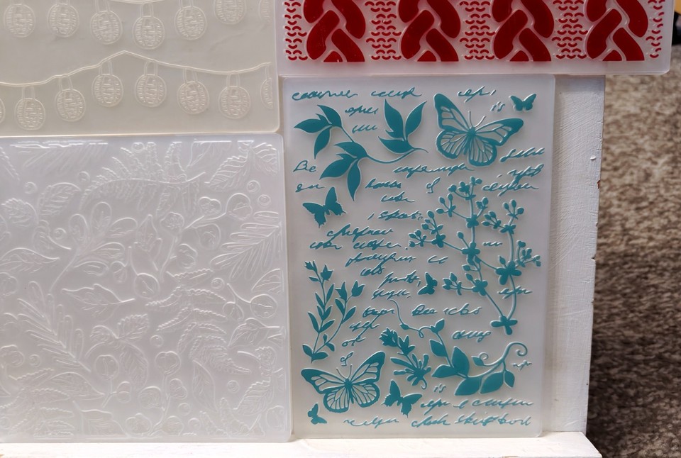 Mixed Lot of Embossing Folders x 7 - Cable Knit, Flowers, Lanterns ...