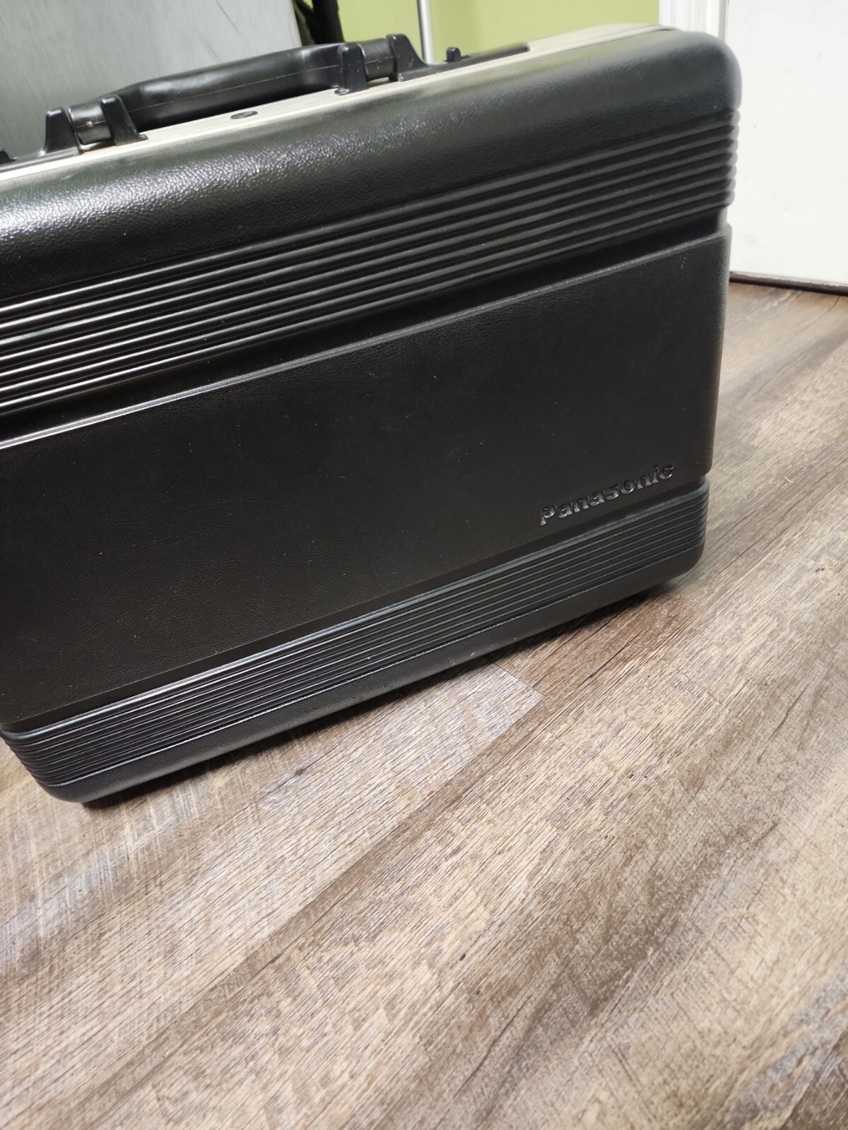 Vintage Panasonic OmniMovie VHS PV-420D AF X8 Camcorder NO BATTERY ...