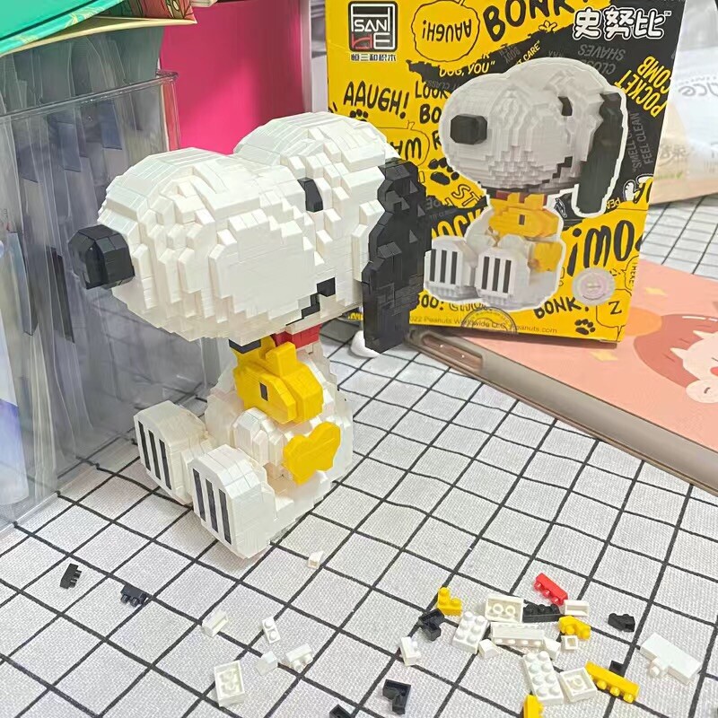 Peanuts Snoopy Magic Blocks， 1605 Pcs Mini Building Blocks Challenging ...