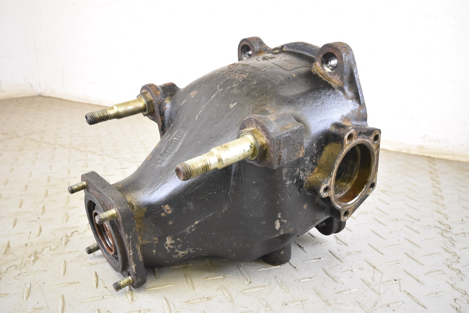 JAGUAR XJ6 X300 XJ40 DIFFERENTIAL CASE SALISBURY 4HU SHELL REBUILD AXLE ...