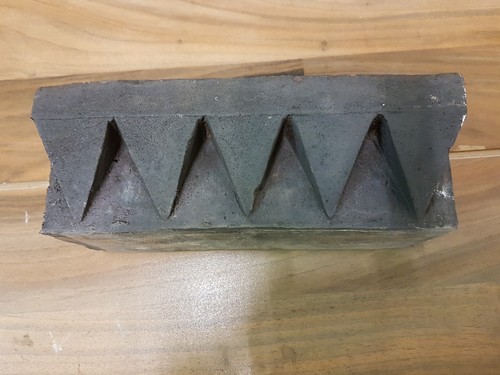 Reclaimed Staffordshire Blue Shark Tooth / Pyramid Bricks Ornate ...