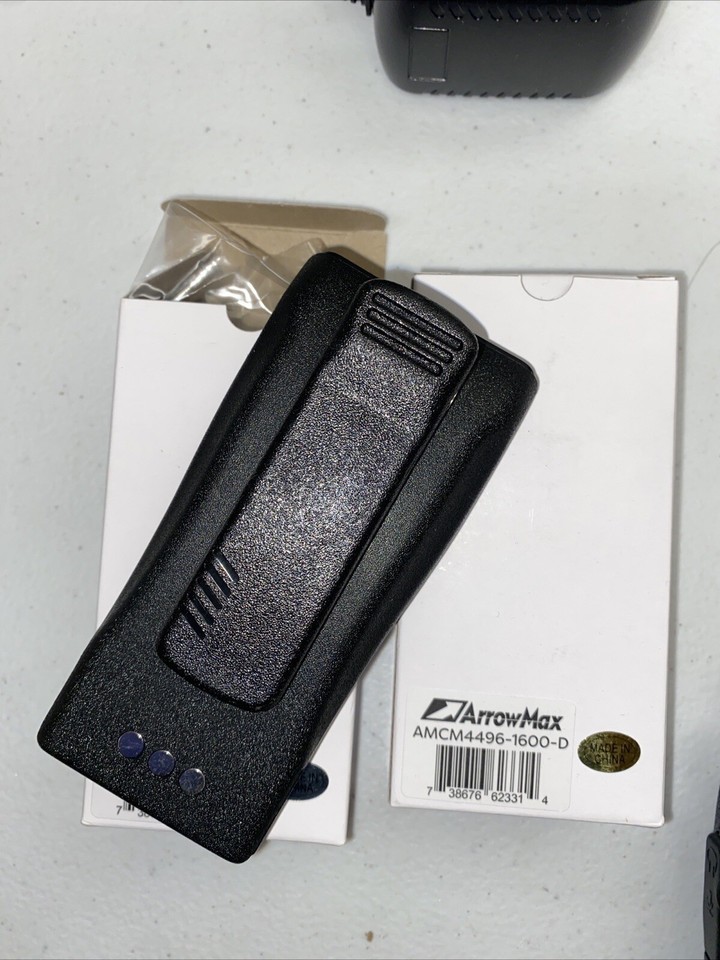 Motorola PR400 UHF 16 Channel Two-Way Radio AAH65RDC9AA2AN New ...