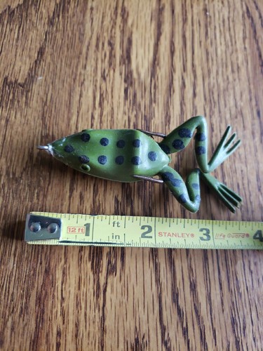 Vintage Weedless Frog Fishing Lure Green Topwater Soft Rubber Bass | eBay