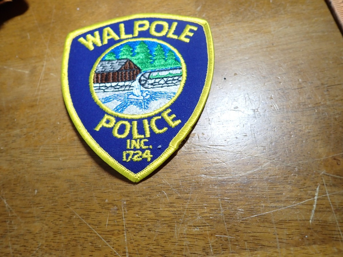 Logotipo De Walpole Inc