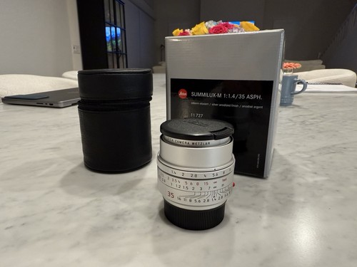 Leica Summilux-M 35mm f/1.4 ASPH Fle 2022 Version (Retractable Sun Hood ...