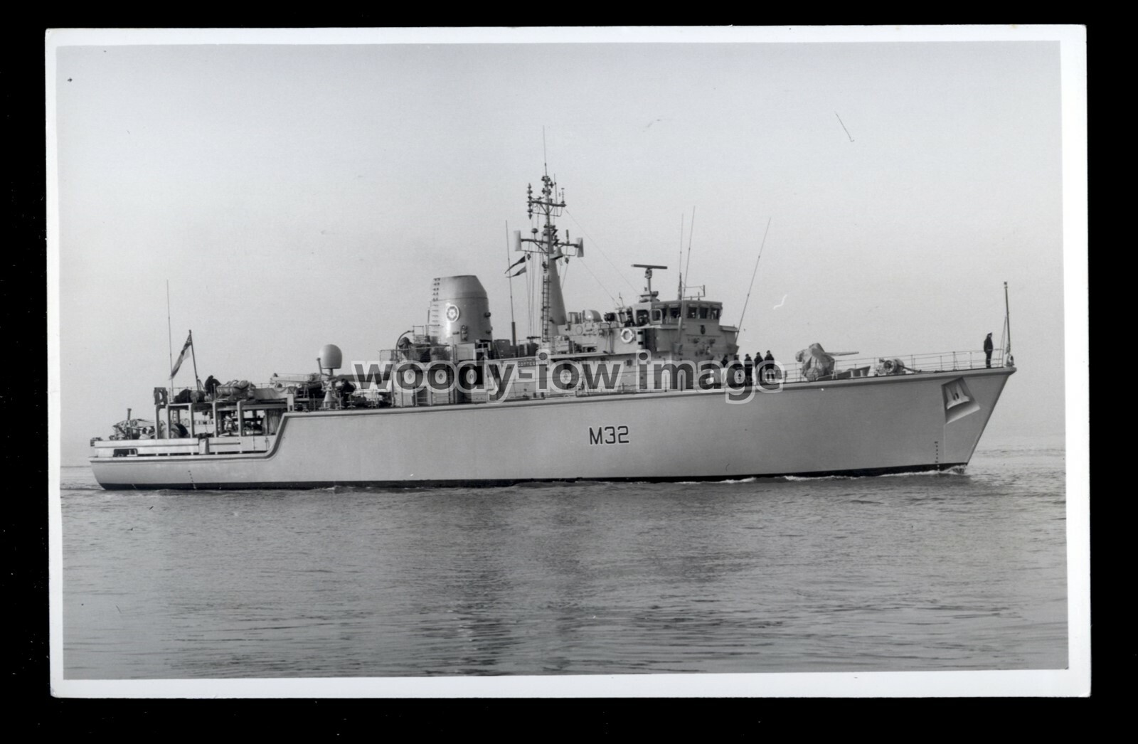 WL0259 - Royal Navy Minesweeper - HMS Cottesmore M32 - Wright & Logan ...