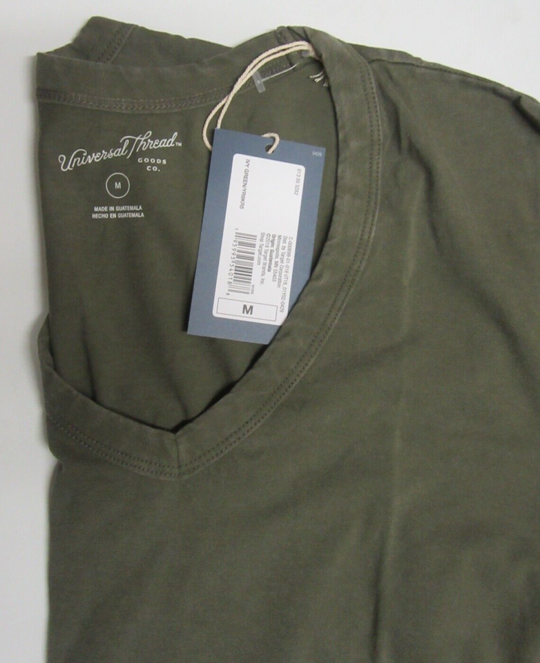 Women's Universal Thread V-Neck Tee Shirt - Green - M | eBay