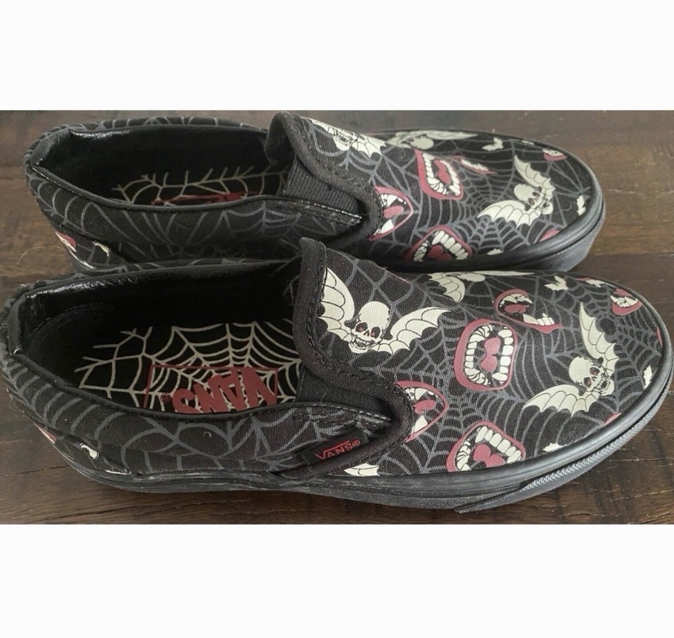 Vans Slip On Glow in the Dark Frights Black Bats Vampire Teeth Youth 3 ...