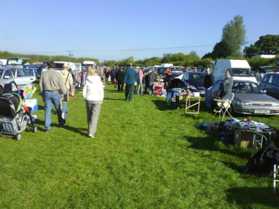 Photo 6x4 Burcot car boot sale Burcot/SU5695 c2009 | eBay UK