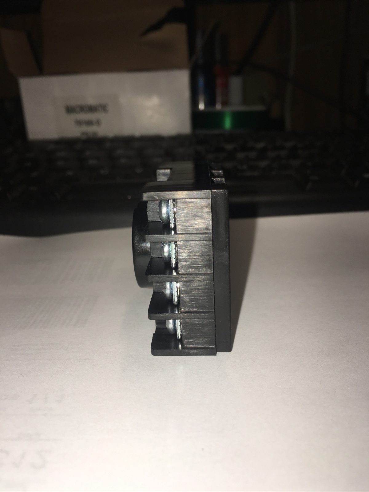 Macromatic 70169-d Relay Socket 600v 10a for sale online | eBay